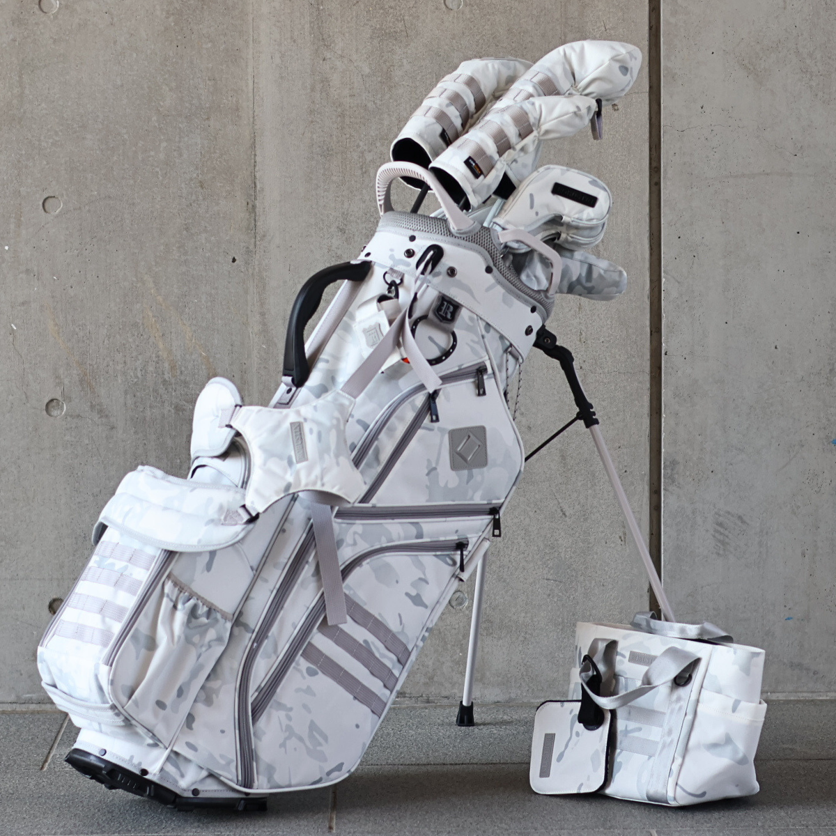 STAND CADDIE BAG